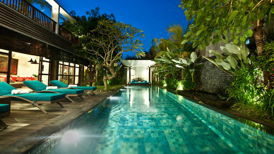 Location villa luxe Indonésie Plage à 10 min. | Villanovo